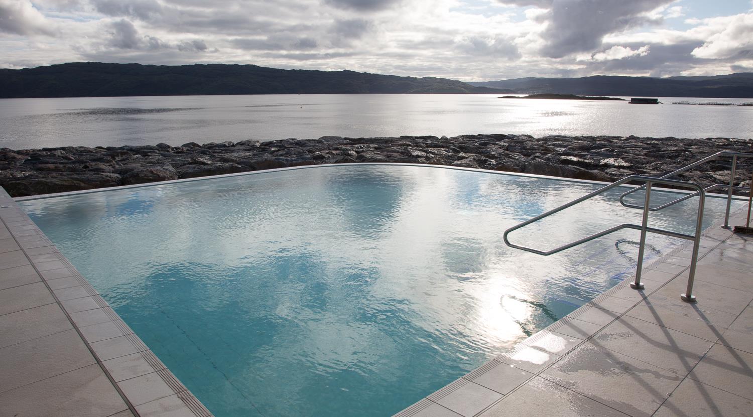 Scotland's largest infinity pool welcomes guests in Portavadie