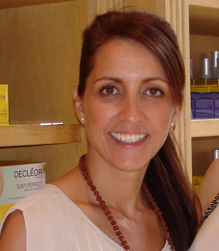 Elizabeth Caroline launches clinic as A-Lift ambassador