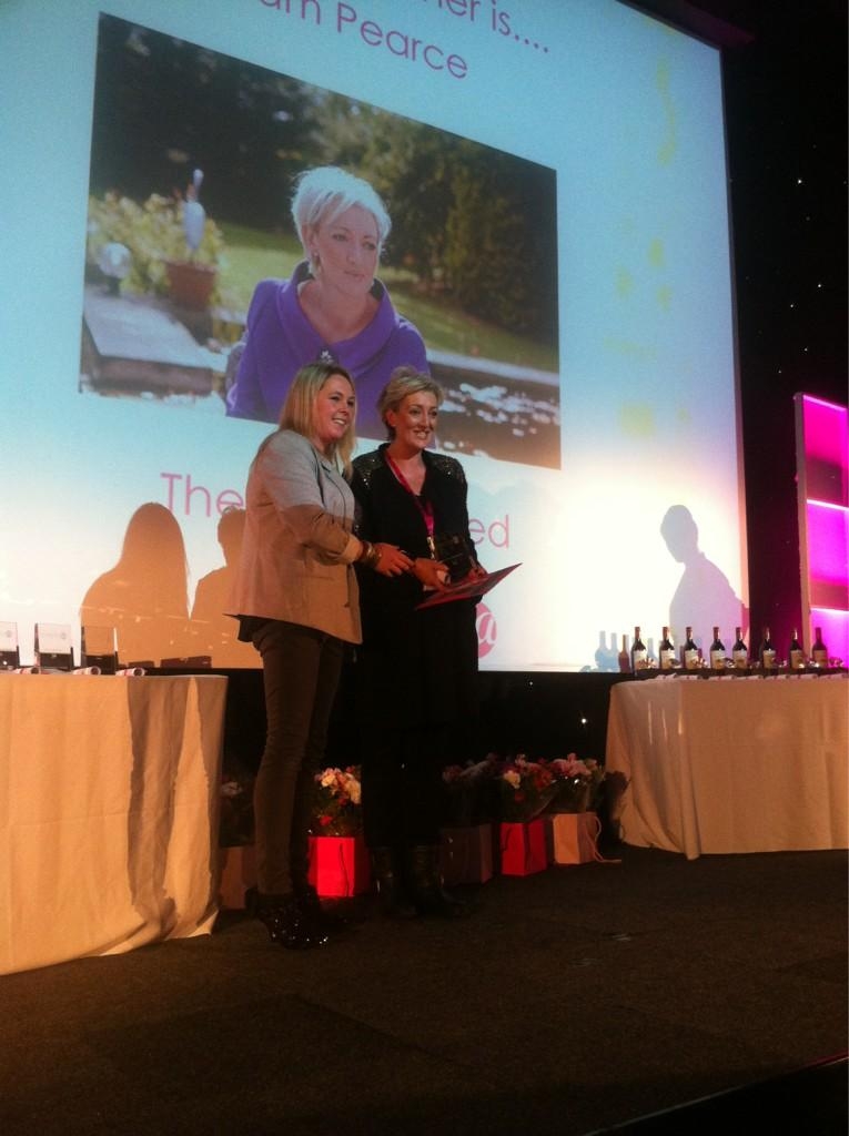 Sam Pearce wins Mumpreneur award