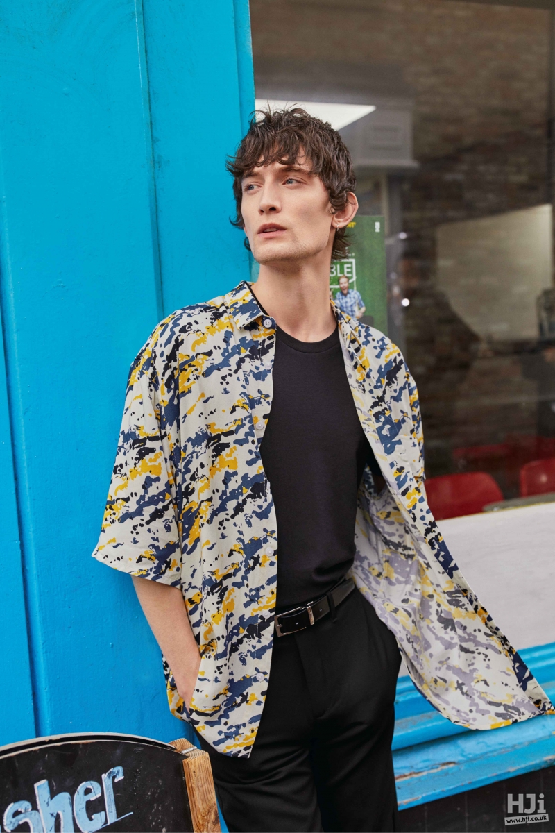 Natural textured crop cut