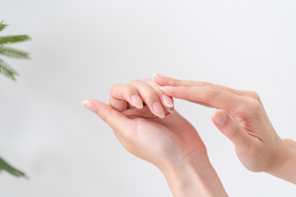 Peeling and splitting nails: causes, treatments and pro advice